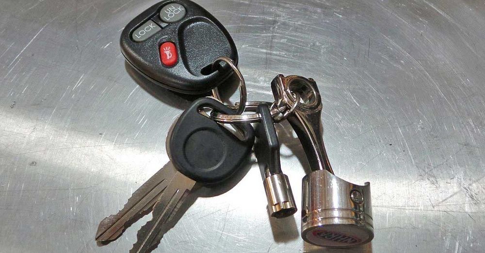 Car Life Hacks [7 Useful Ideas for Vehicle Dwellers]